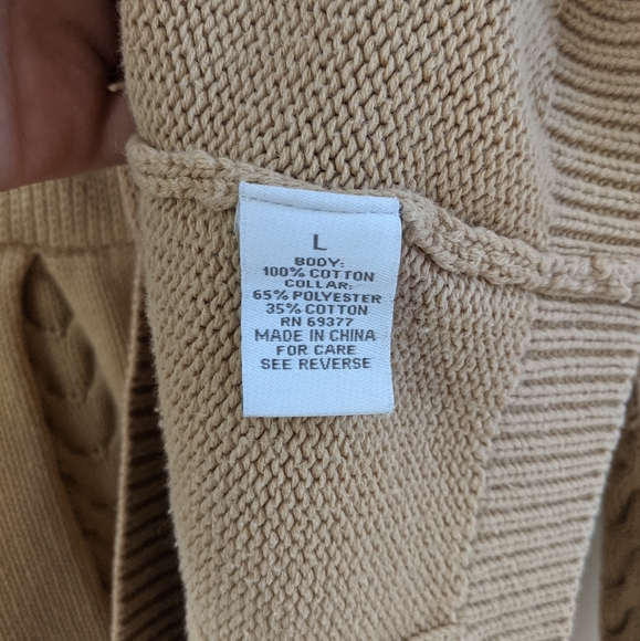 Dress Barn | Sweaters | Early 200s Beigewhite Preppy Cable Knit Builtin ...